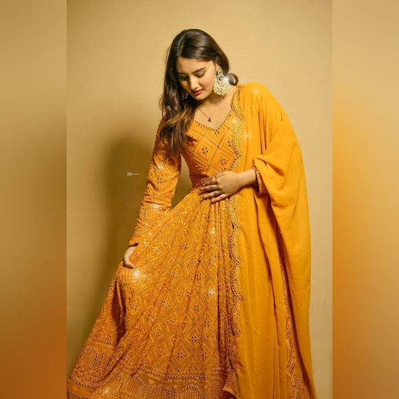 Salwar Kameez | Dresses | Dress For Haldi Indian Event Wear Wedding ...
